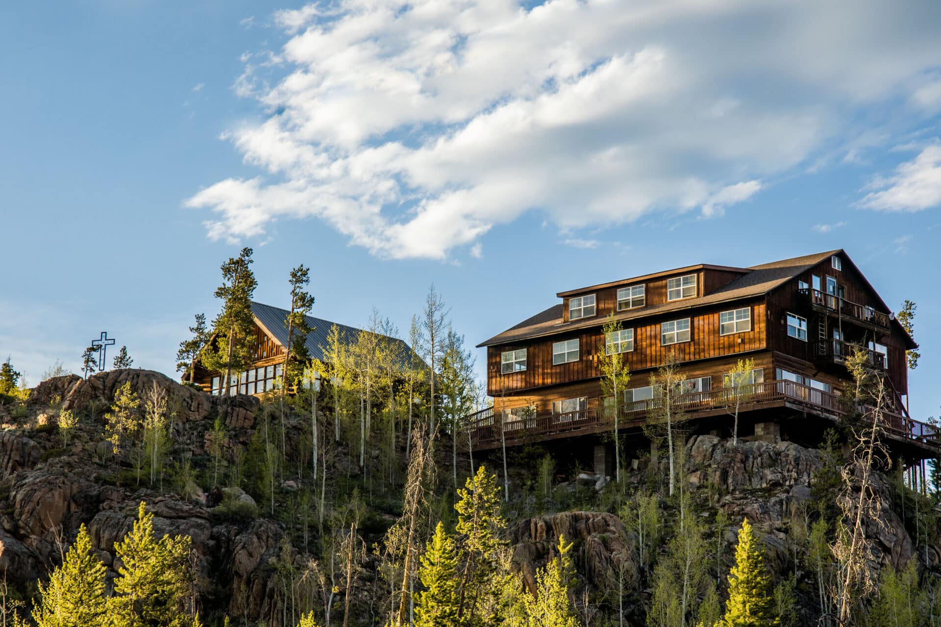 Executive Updates - April 2023 | Shadowcliff Mountain Lodge